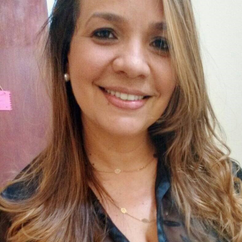 Érica Costa Vliese Zichtl Campos